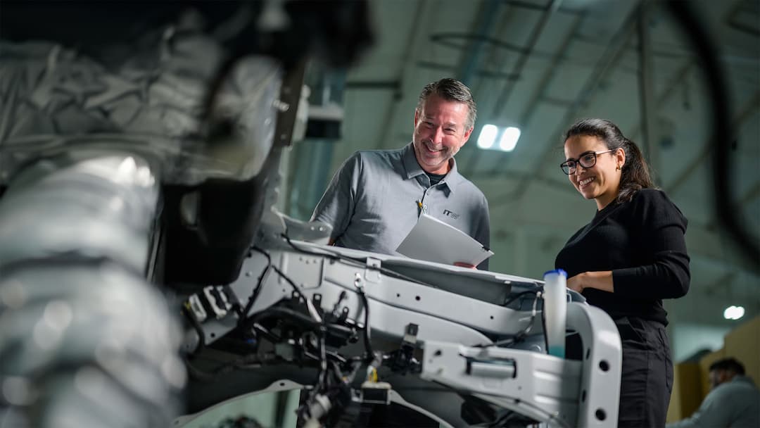 Engineered Fastening Solutions & Components | ITW Automotive