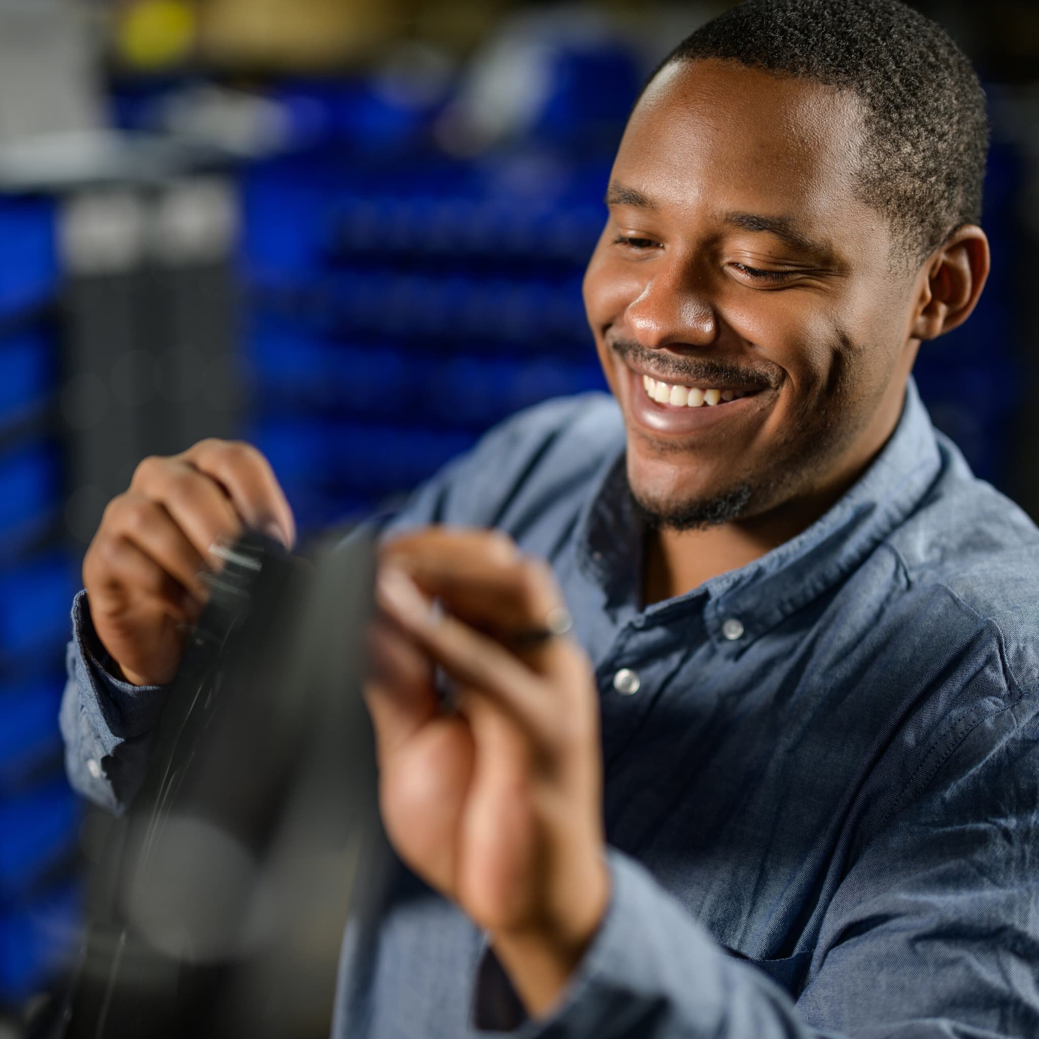 Custom Fastening Products & Components | ITW Automotive