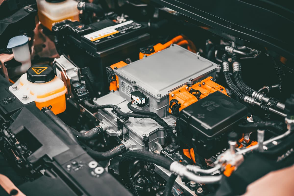 Custom Fastening Products & Components | ITW Automotive