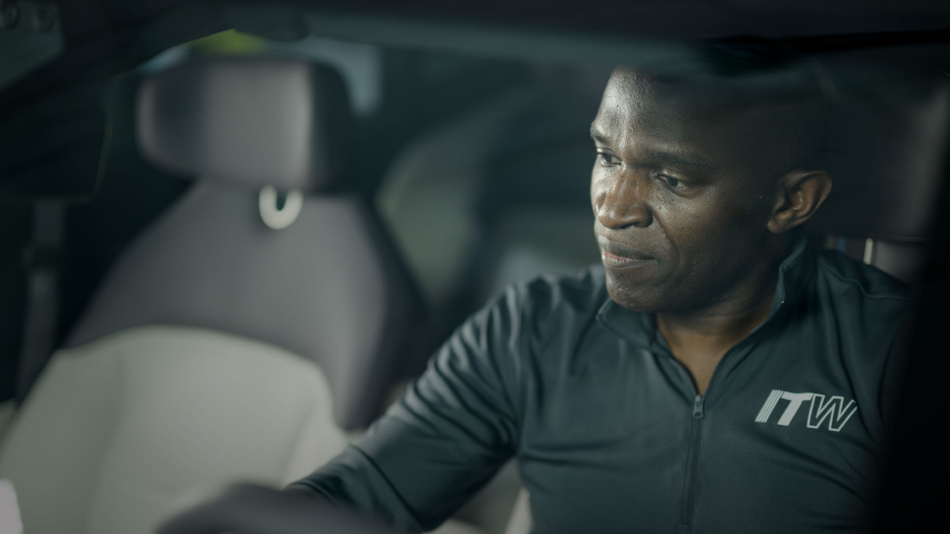 Engineered Fastening Solutions & Components | ITW Automotive